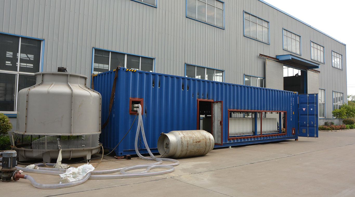 Focusun containerized direct block ice machine 15T per day